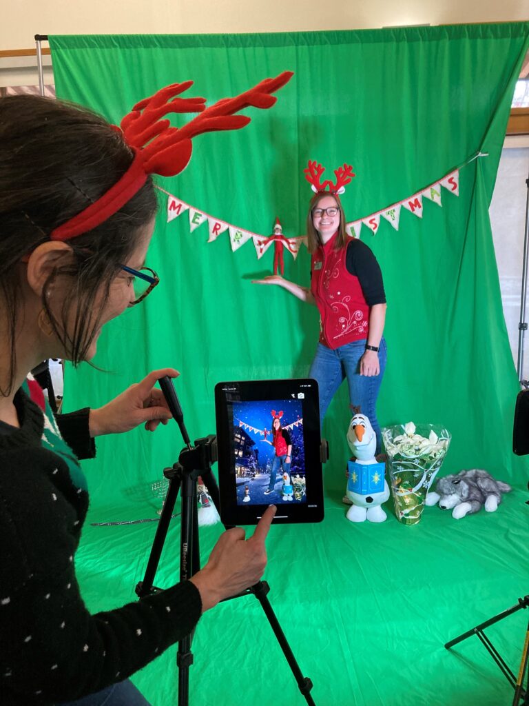 Green Screen Holiday Photos | Whistler Library